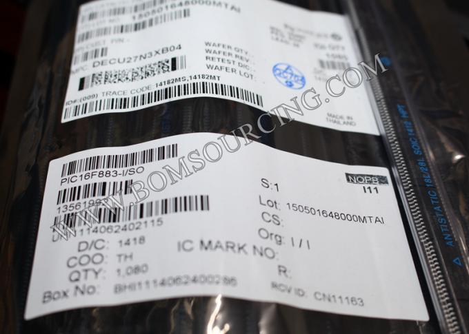 Enhanced Flash Based CMOS 8 Bit Microcontroller PIC16F883-I/SO With Nano Watt IC Chip