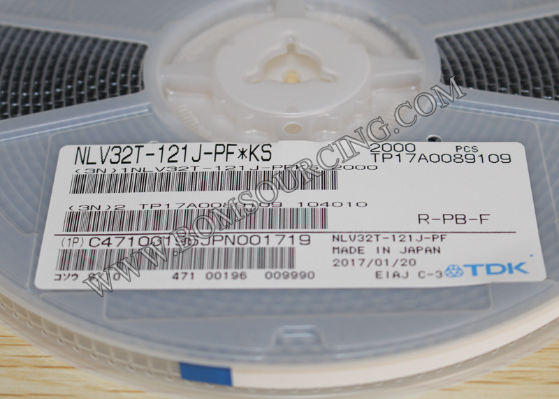 1210 Size 120uH Ferrite Bead Inductor For Standard Circuits NLV32T-121J-PF